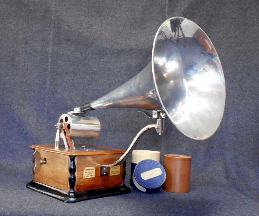 Excelsior French Phonograph
